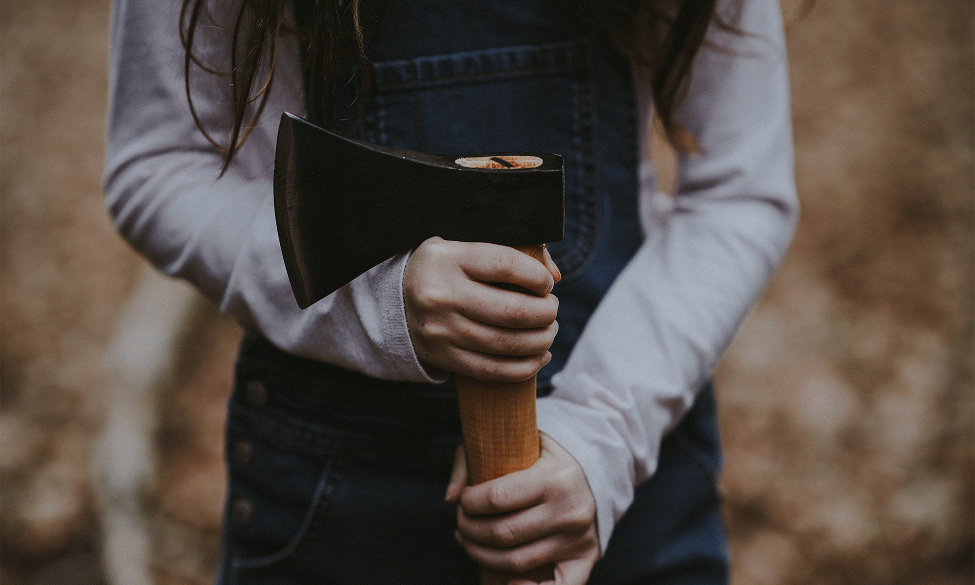 KELLY_AXE | KELLY CHARRON